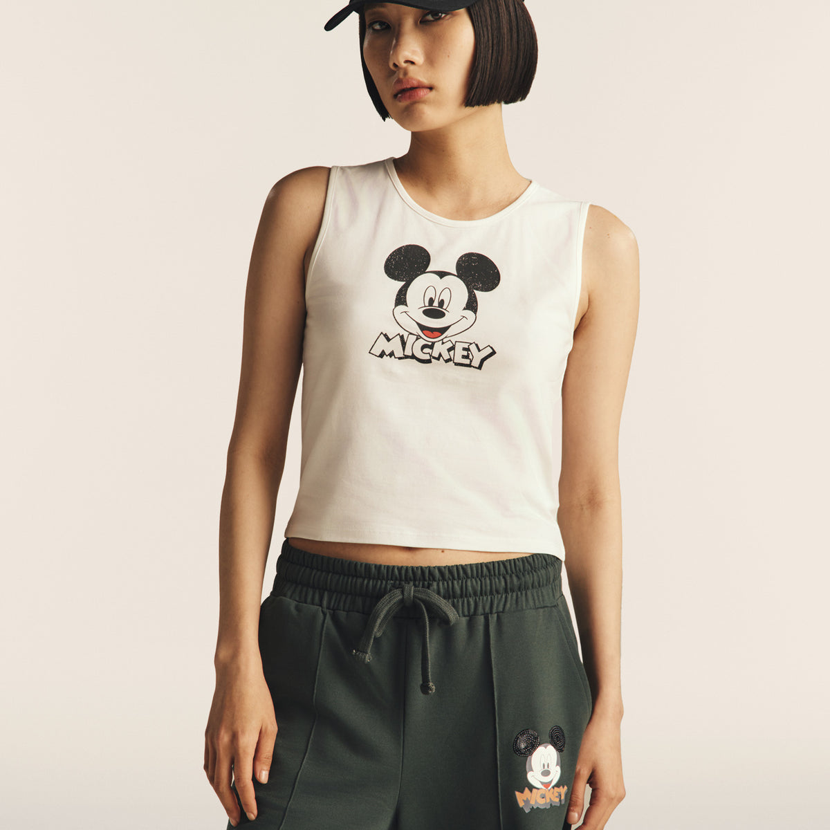 Slim fit cropped tank top with Mickey Mouse print