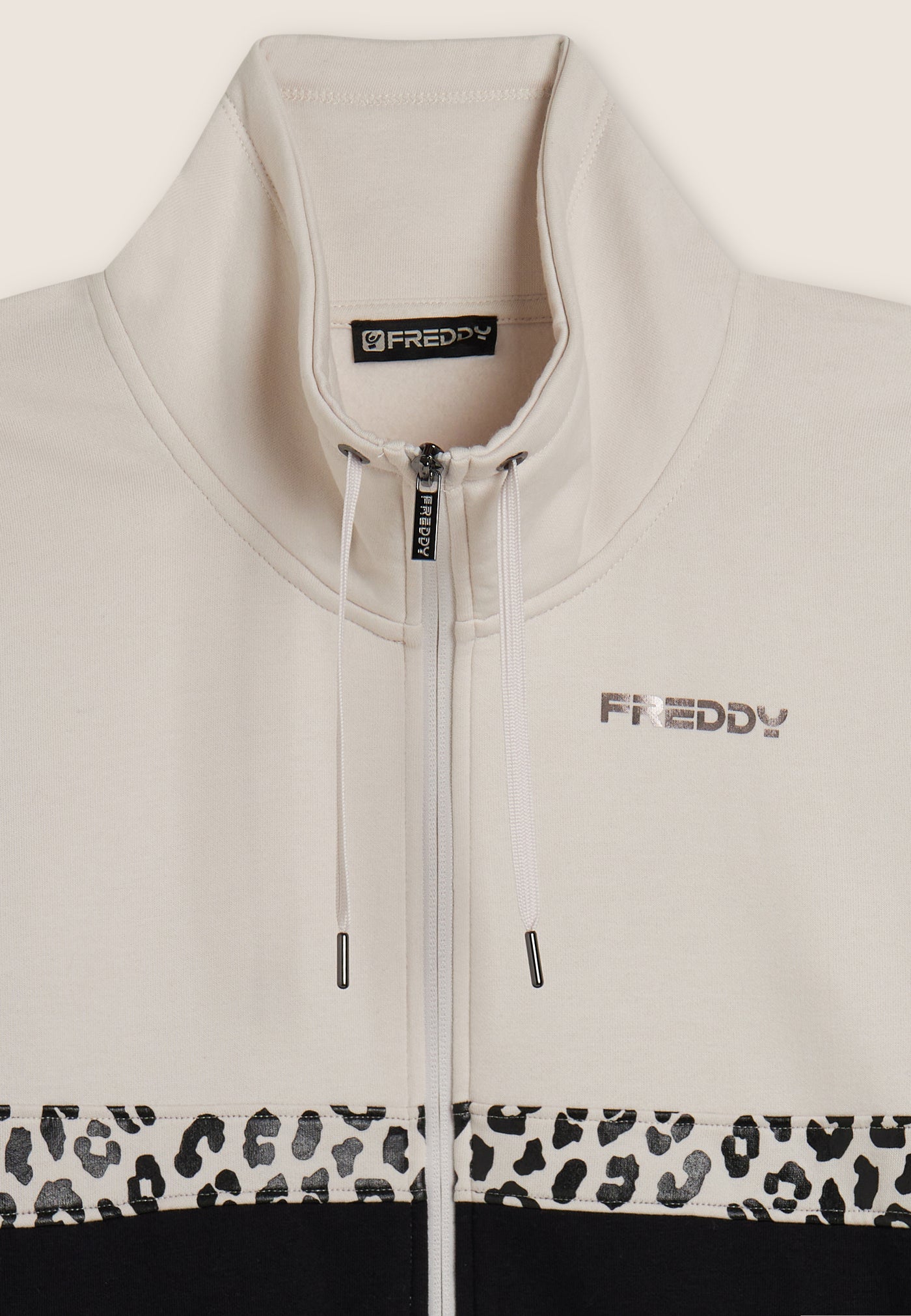 Abbigliamento sportivo da donna online | Freddy Official Store